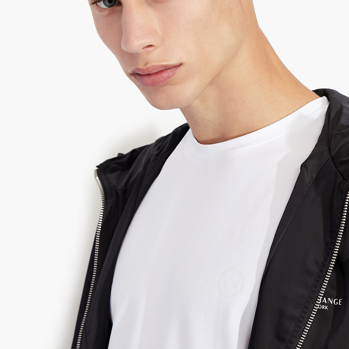 Slim Fit Short Sleeve Cotton T-Shirt – Levisons